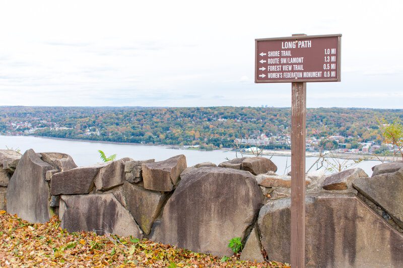 The Best NJ Hiking Trails: State Line Lookout - BestofNJ.com